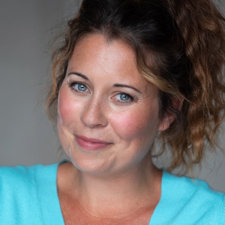 Jessica Jay hire motorsports sailing sports TV host presenter book at ...